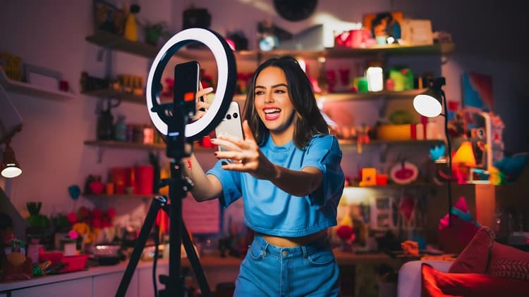 The Radio Jockey List Male - Radio Mirchi Rj List | Radio City